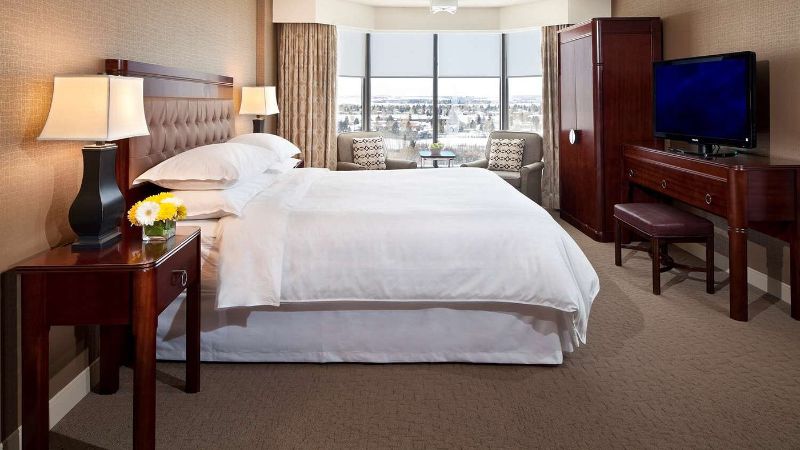 THE 15 BEST Red Deer Hotels with Jacuzzi in Room ️ 2026