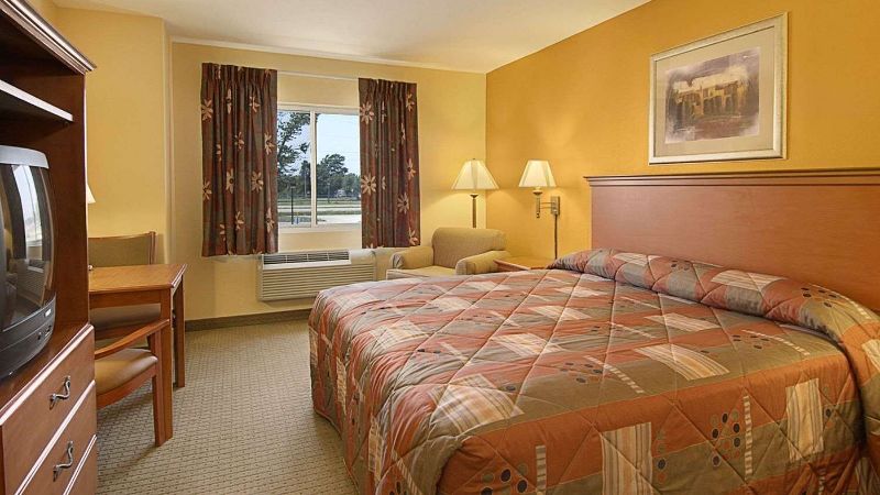 THE 10 BEST Hotels with Jacuzzi in Room in Topeka ️ 2026