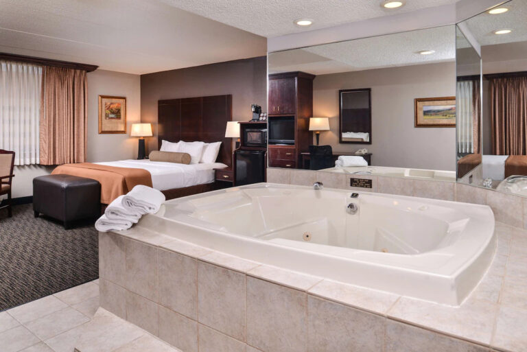 The 123 Best Minnesota Hotels with Jacuzzi in Room ( 2026 Edition)