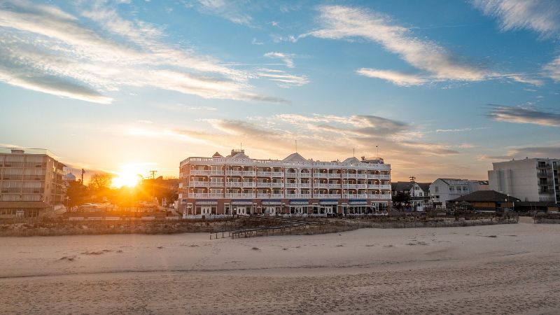 THE BEST US Oceanfront Hotels with Jacuzzi in Room (2026 Edition)