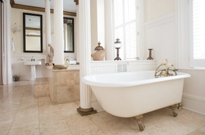 TOP 16 Hotels with Jacuzzi in Room in Savannah ️ 2023