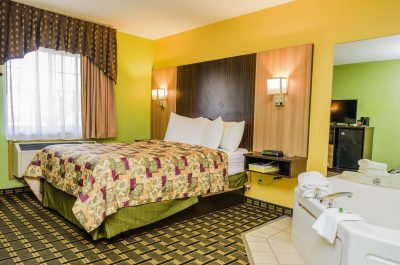 Top 10 Buffalo hotels with Jacuzzi in room ️ 2023